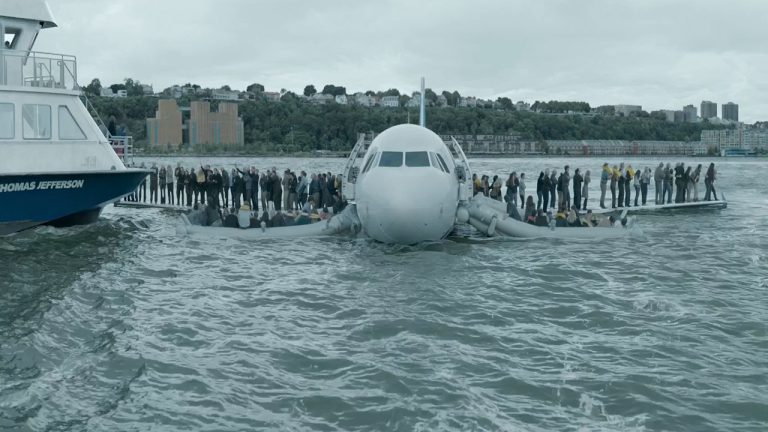 Review Film Sully (2016) - Pendaratan Ajaib di Sungai Hudson dan ...